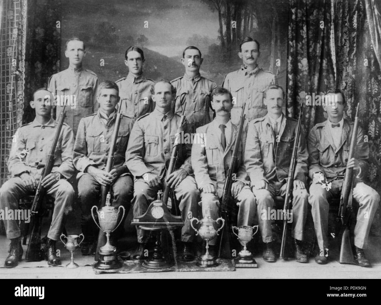 Rifle club hi-res stock photography and images - Alamy