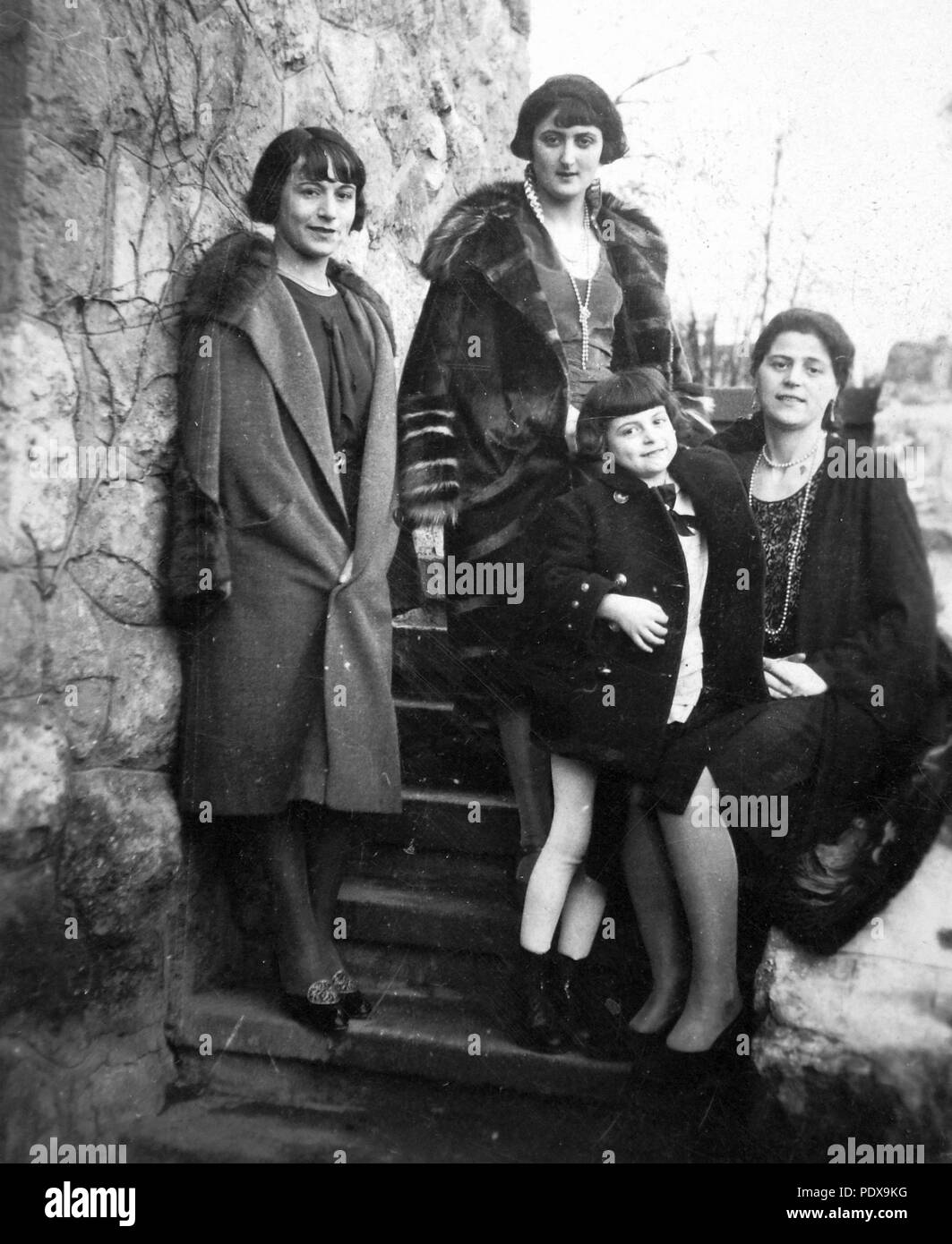 9 Tableau, women, girl, stairs Fortepan 12453 Stock Photo - Alamy