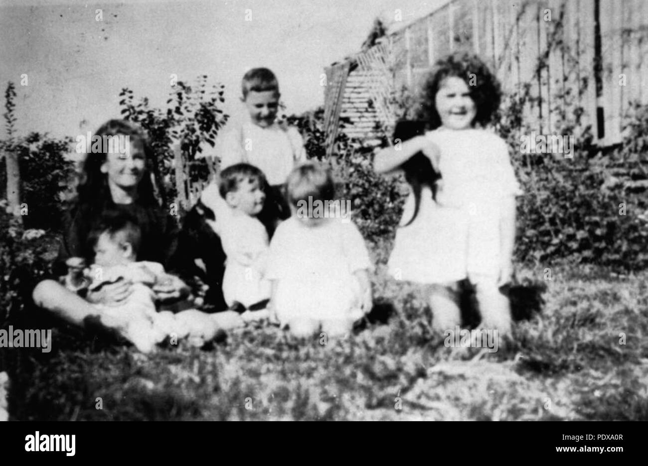 The kelly family hi-res stock photography and images - Alamy