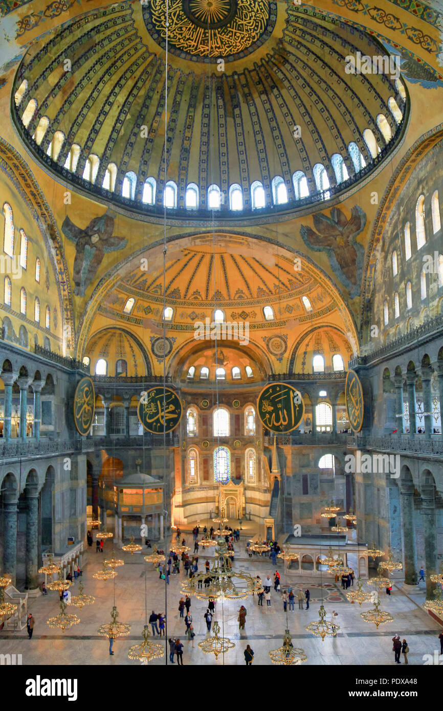 Hagia sophia interior hi-res stock photography and images - Alamy