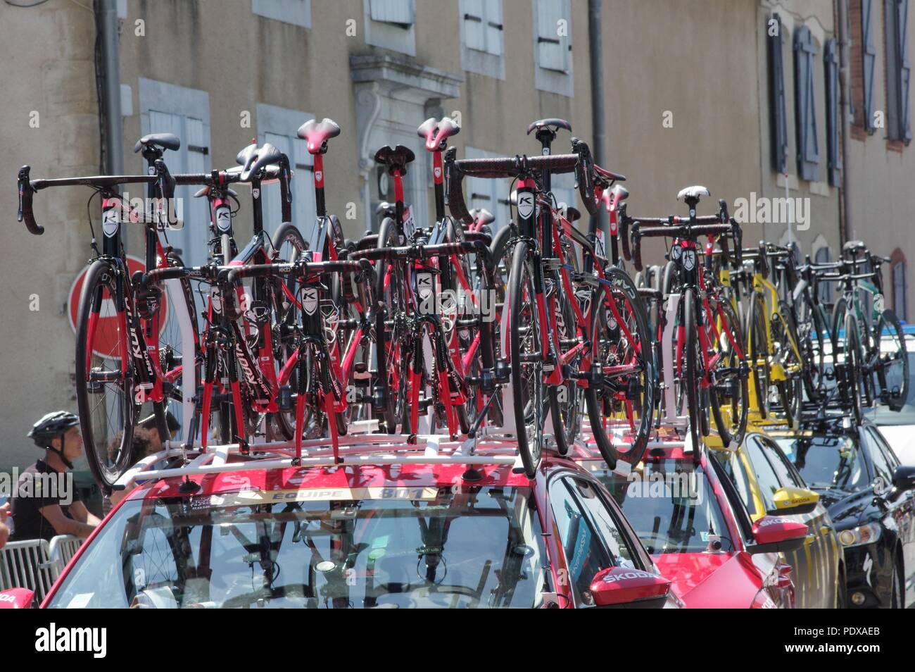 Racing bicycles hi-res stock photography and images - Alamy