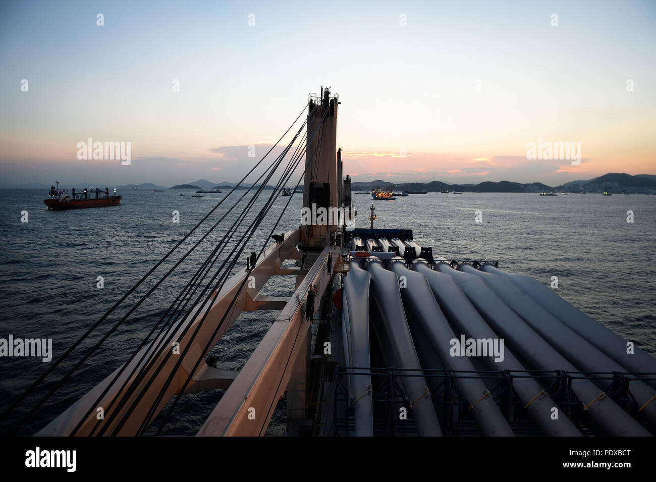 Chinese Tian'en Vessel, Tian'en vessel of China's COSCO Shipping ...