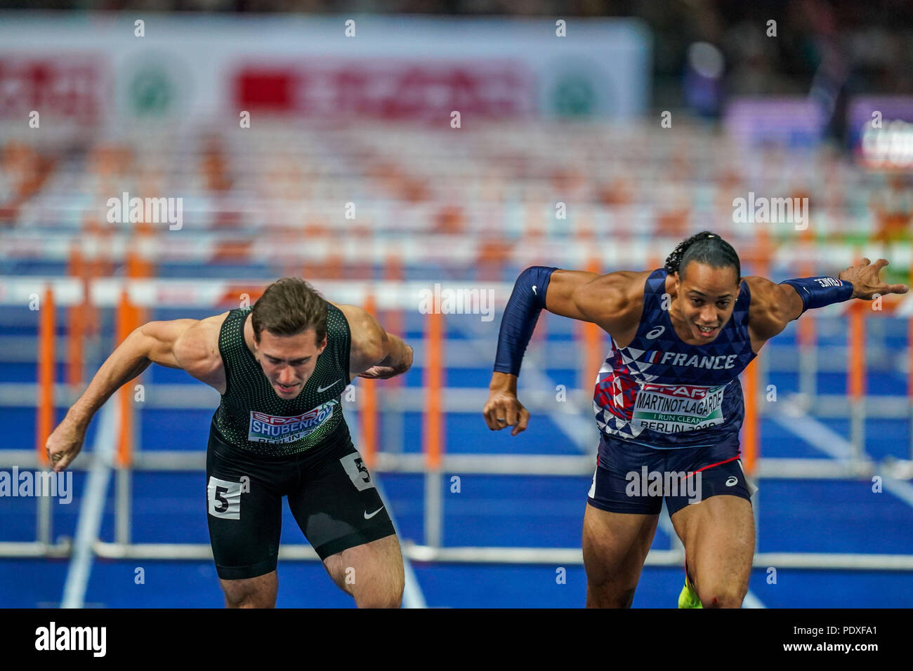 110 meters hurdles hi-res stock photography and images - Alamy