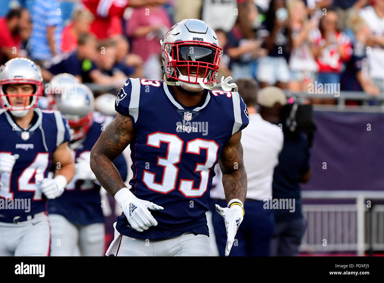 August 9, 2018: New England Patriots running back Jeremy Hill (33 ...