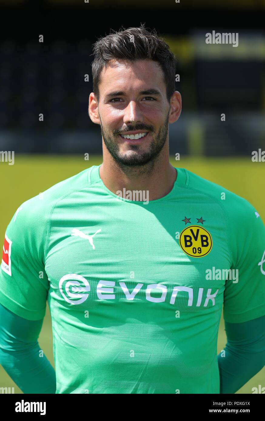 Dortmund, Deutschland. 10th Aug, 2018. firo: 10.08.2018, football, 1 ...