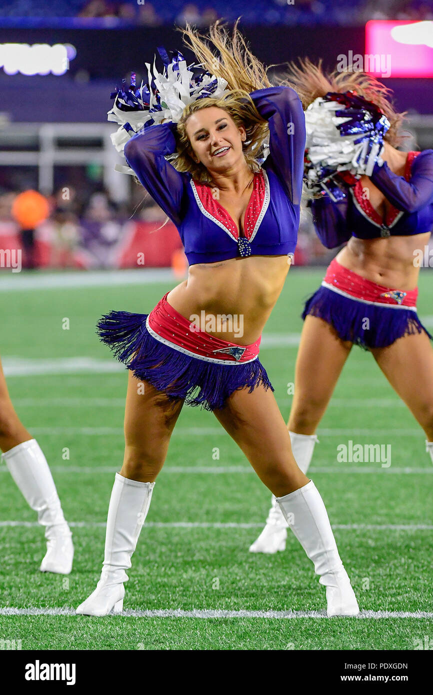 New England Patriots Cheerleaders Hi Res Stock Photography And Images