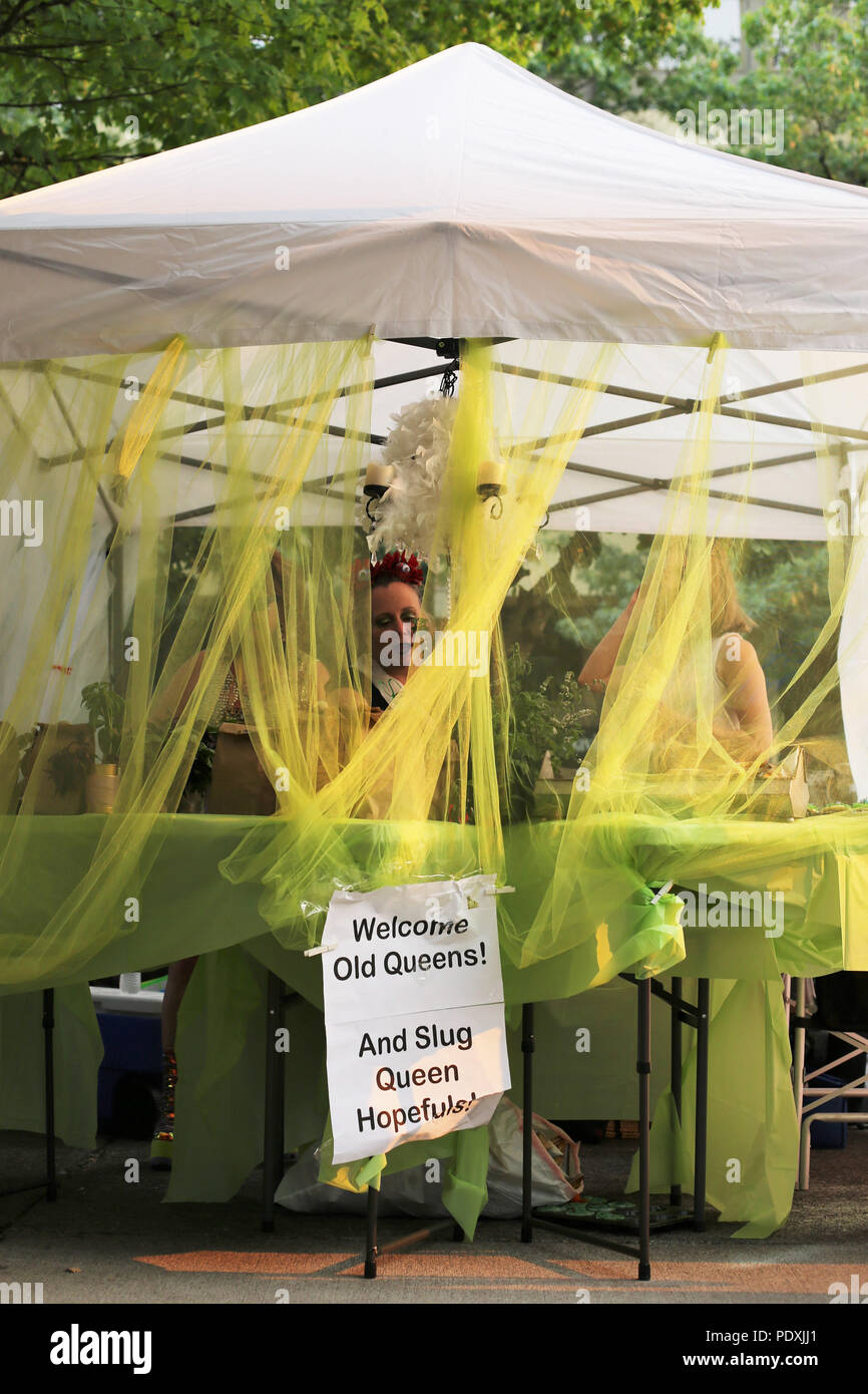 The slug queens hi-res stock photography and images - Alamy