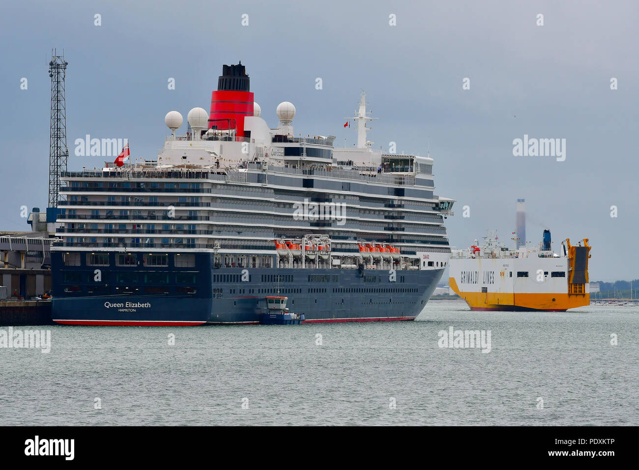 Cunard lines three queens hi-res stock photography and images - Alamy