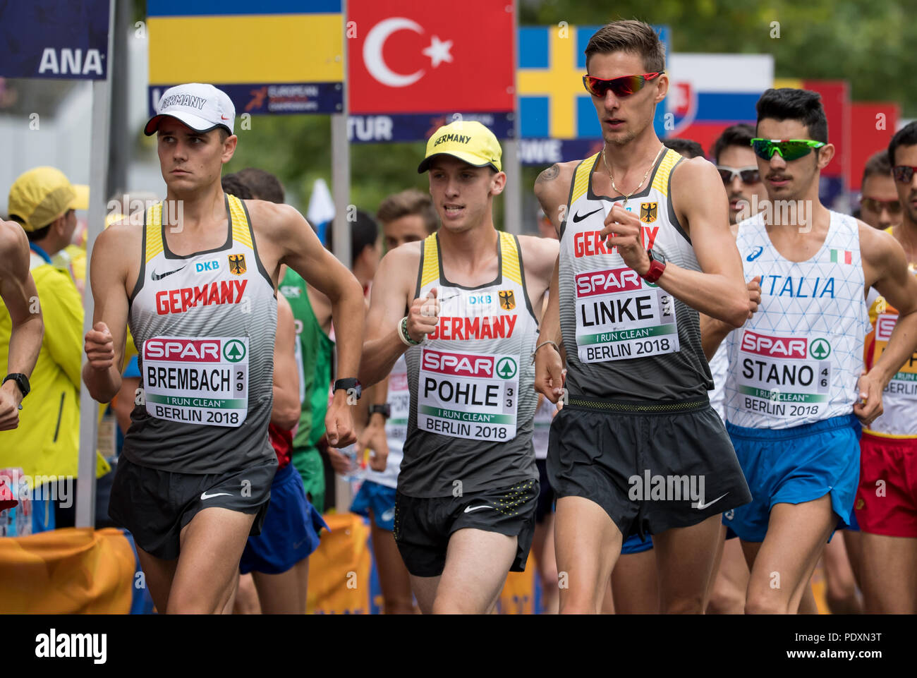 Christopher hagen hi-res stock photography and images - Alamy