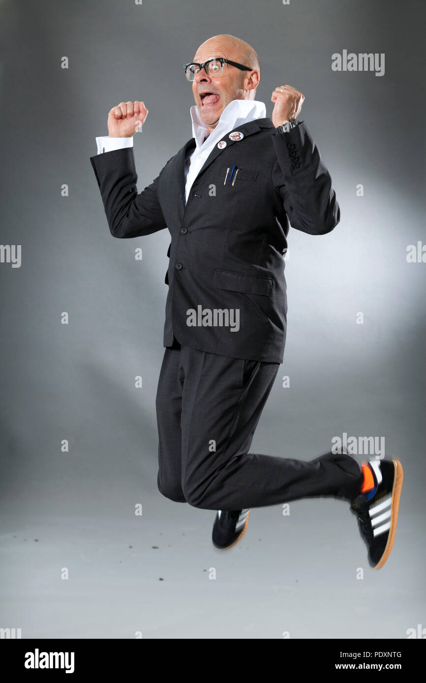 Comedian harry hill hi-res stock photography and images - Alamy