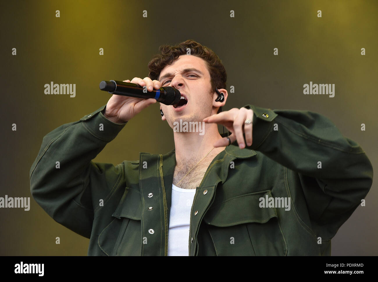 Lauv High Resolution Stock Photography and Images - Alamy