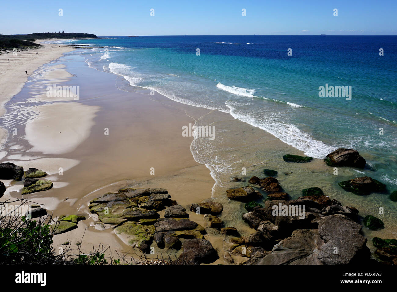 Sweeping View of a Beautiful, Uncrowded Australian Beach on a Sunny ...