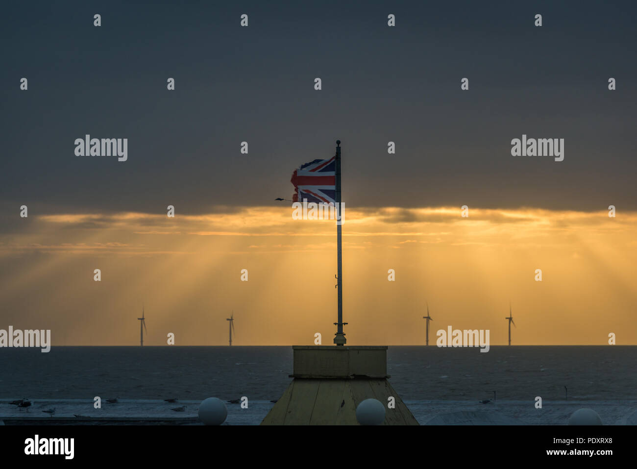 Torn ripped union jack flag hi-res stock photography and images - Alamy