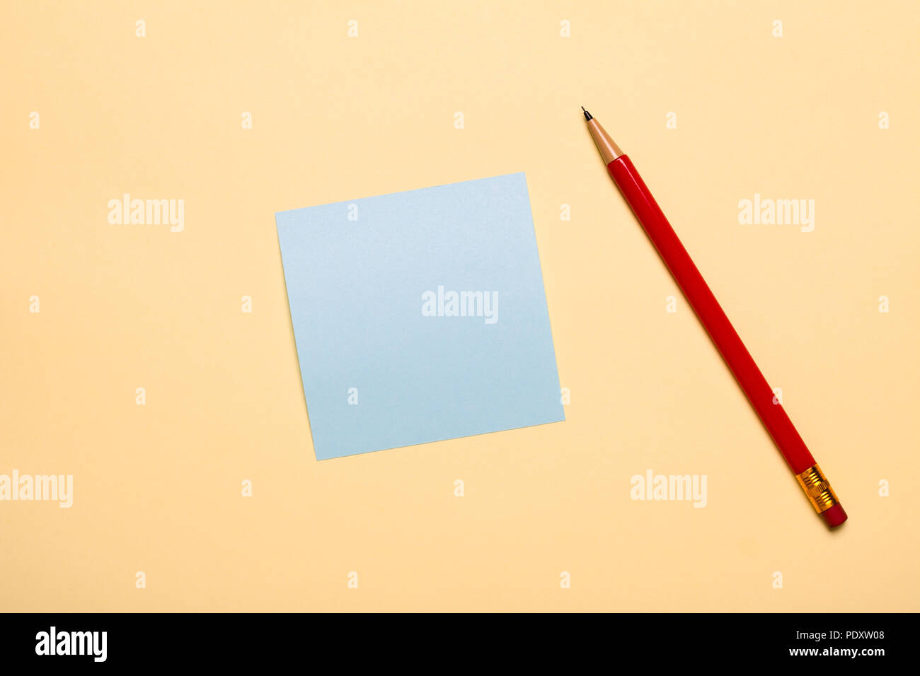 Note and pencil Stock Photo - Alamy