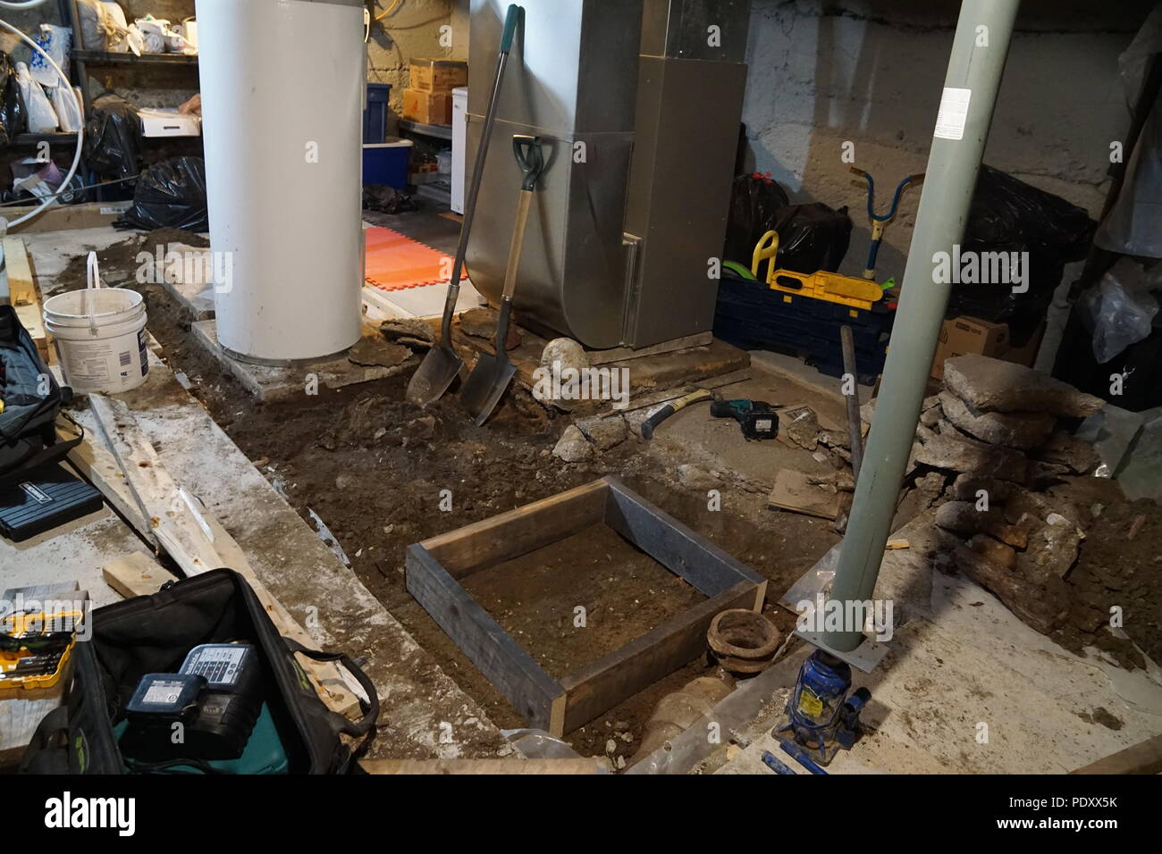 basement under construction Stock Photo - Alamy