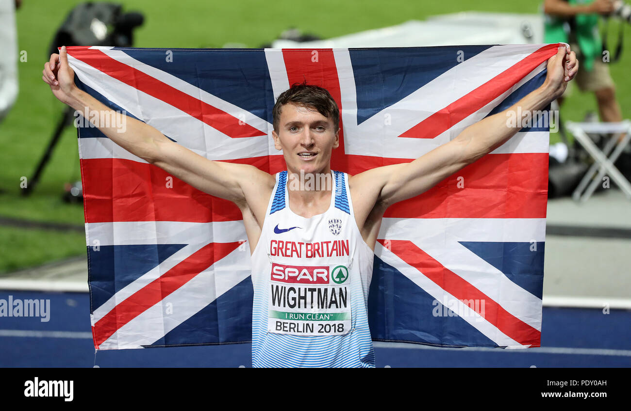 Great Britain's Wightman celebrates winning bronze in the Men's 1500m ...