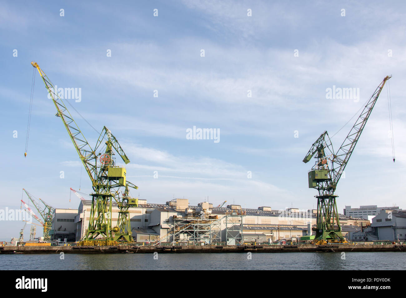 Crane japan construction hi-res stock photography and images - Alamy