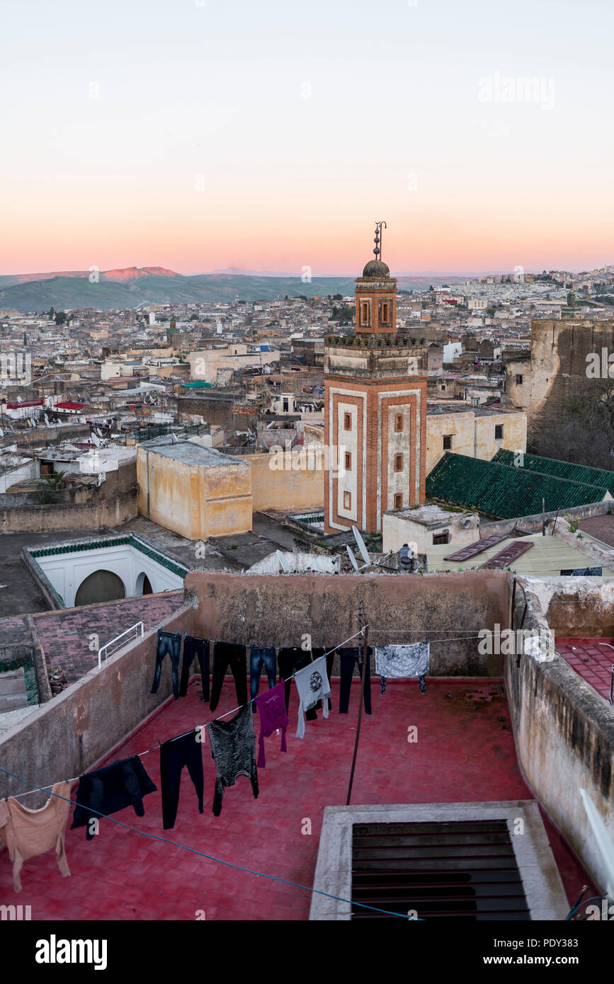 View of the old town of Fez, mosque with minaret, Fes-Boulemane, Fez ...