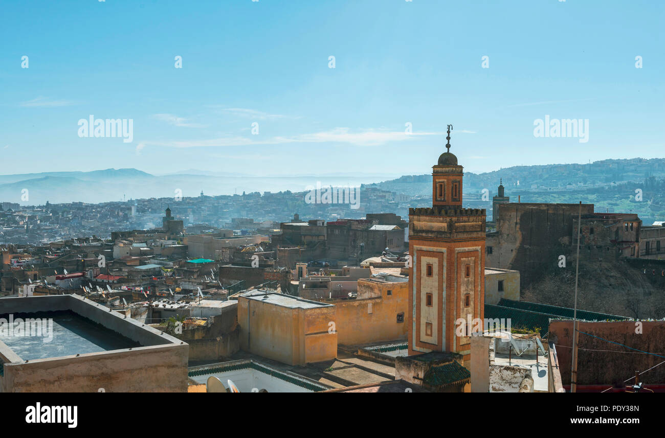 Mosque minaret fez morocco hi-res stock photography and images - Alamy