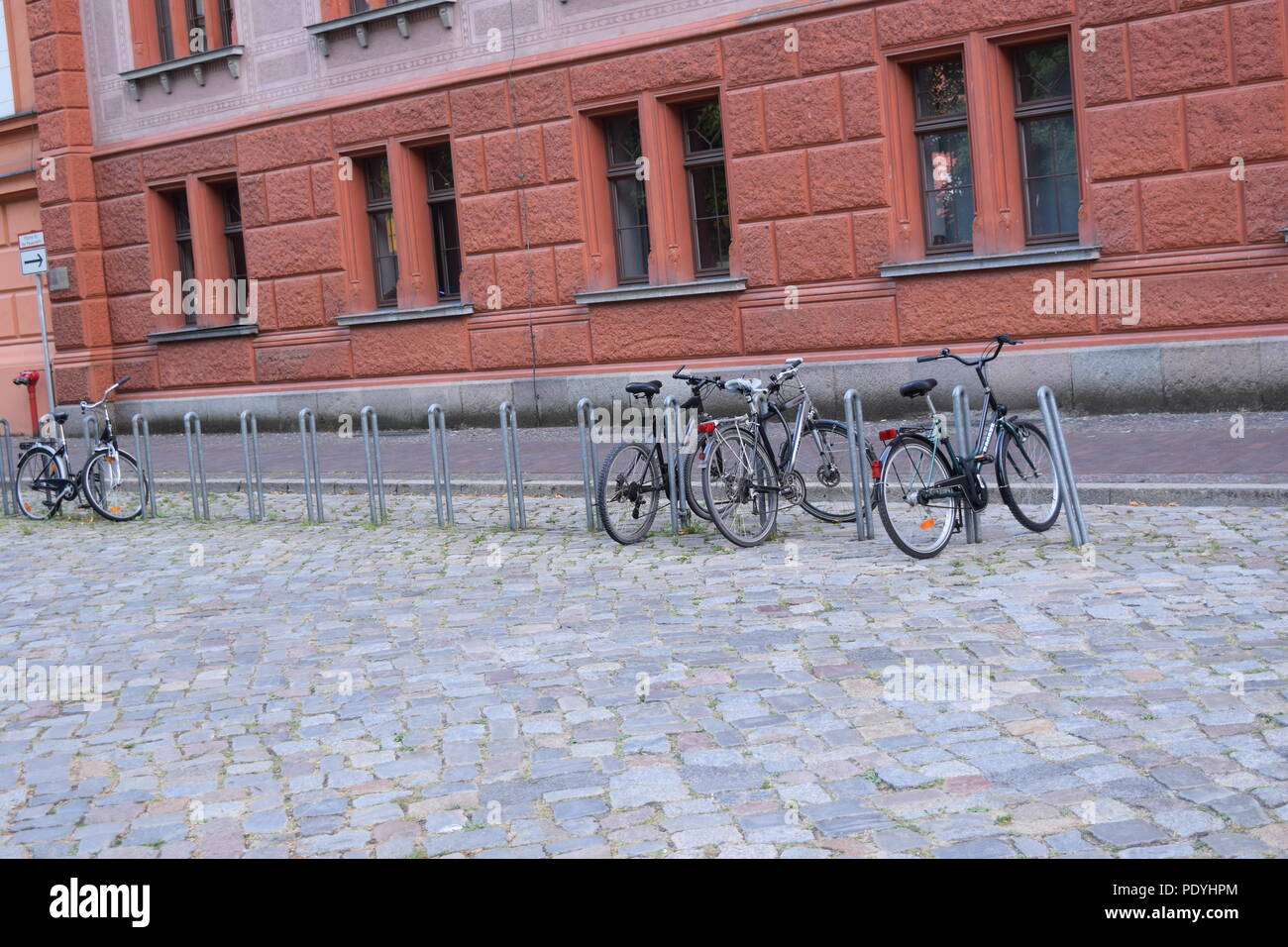 Stret bikes hi-res stock photography and images - Alamy
