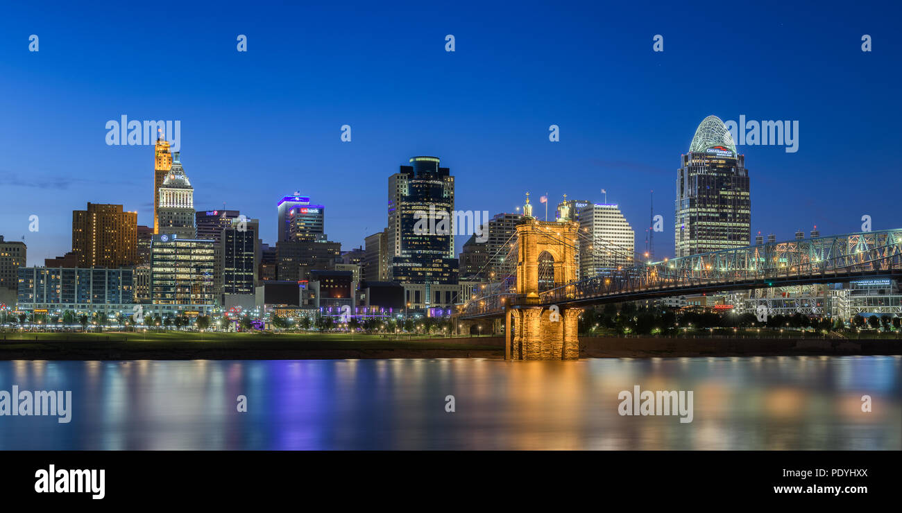 Downtown Cincinnati Skyline From Kentucky High Resolution Stock ...
