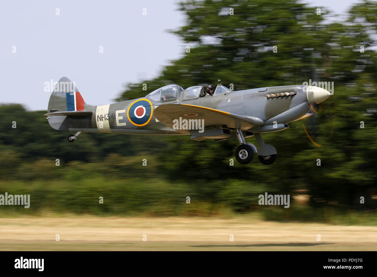 Supermarine spitfire ixb hi-res stock photography and images - Alamy