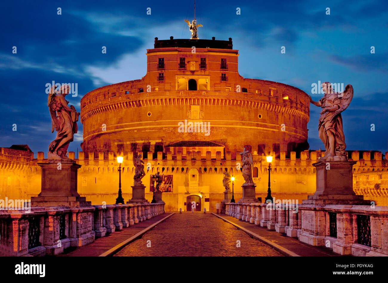 Castel sant angelo rome hi-res stock photography and images - Alamy
