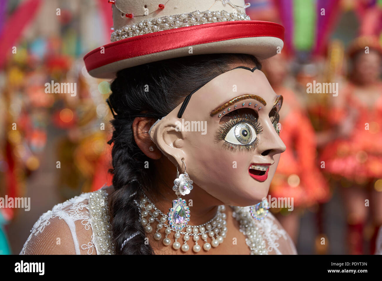 Female dancer dancing face mask hi-res stock photography and images - Alamy
