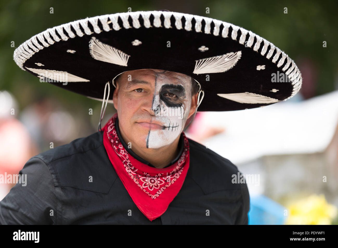 Mariachi skull hi-res stock photography and images - Alamy
