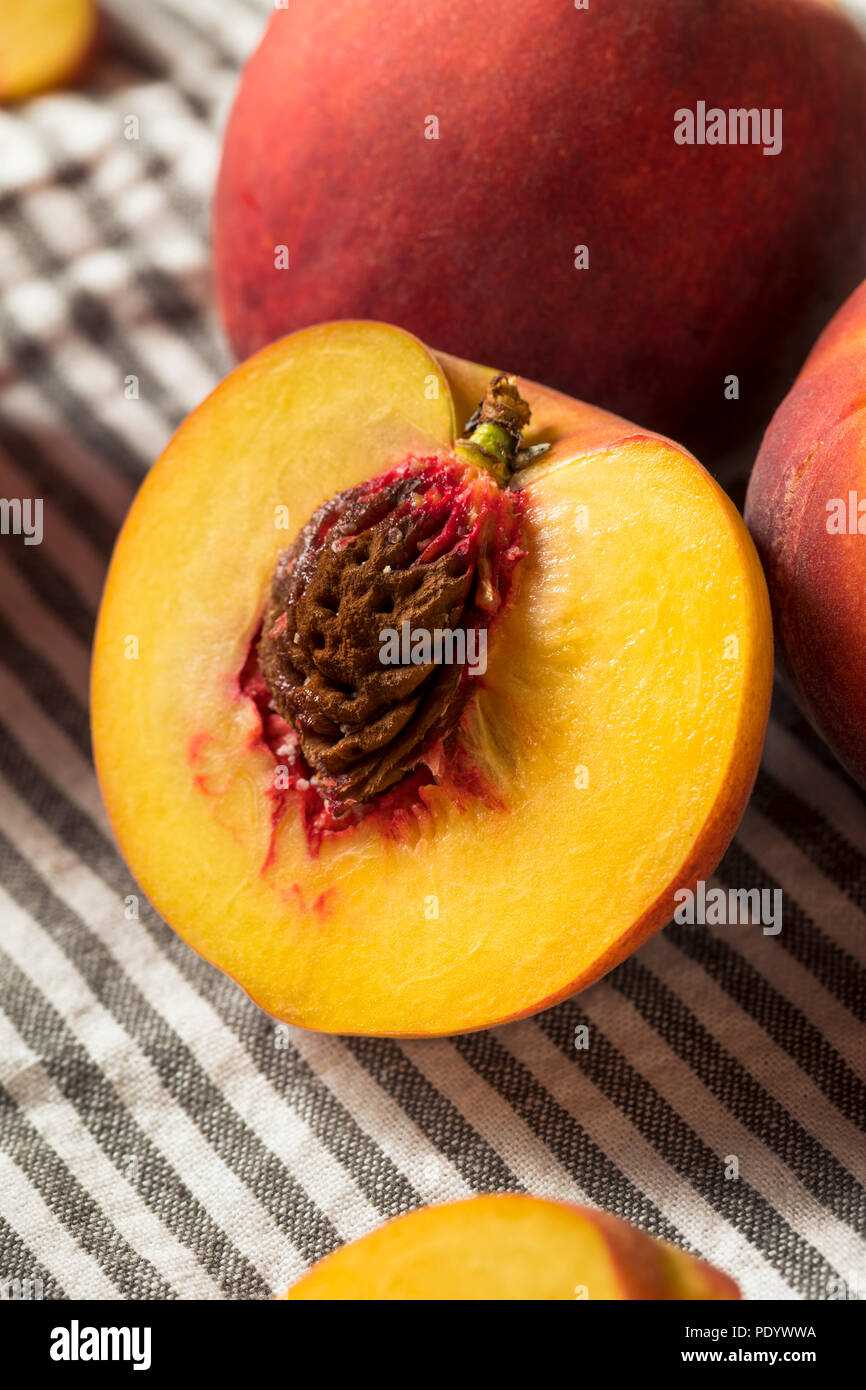 Raw Organic Yellow Peaches Ready to EAt Stock Photo - Alamy