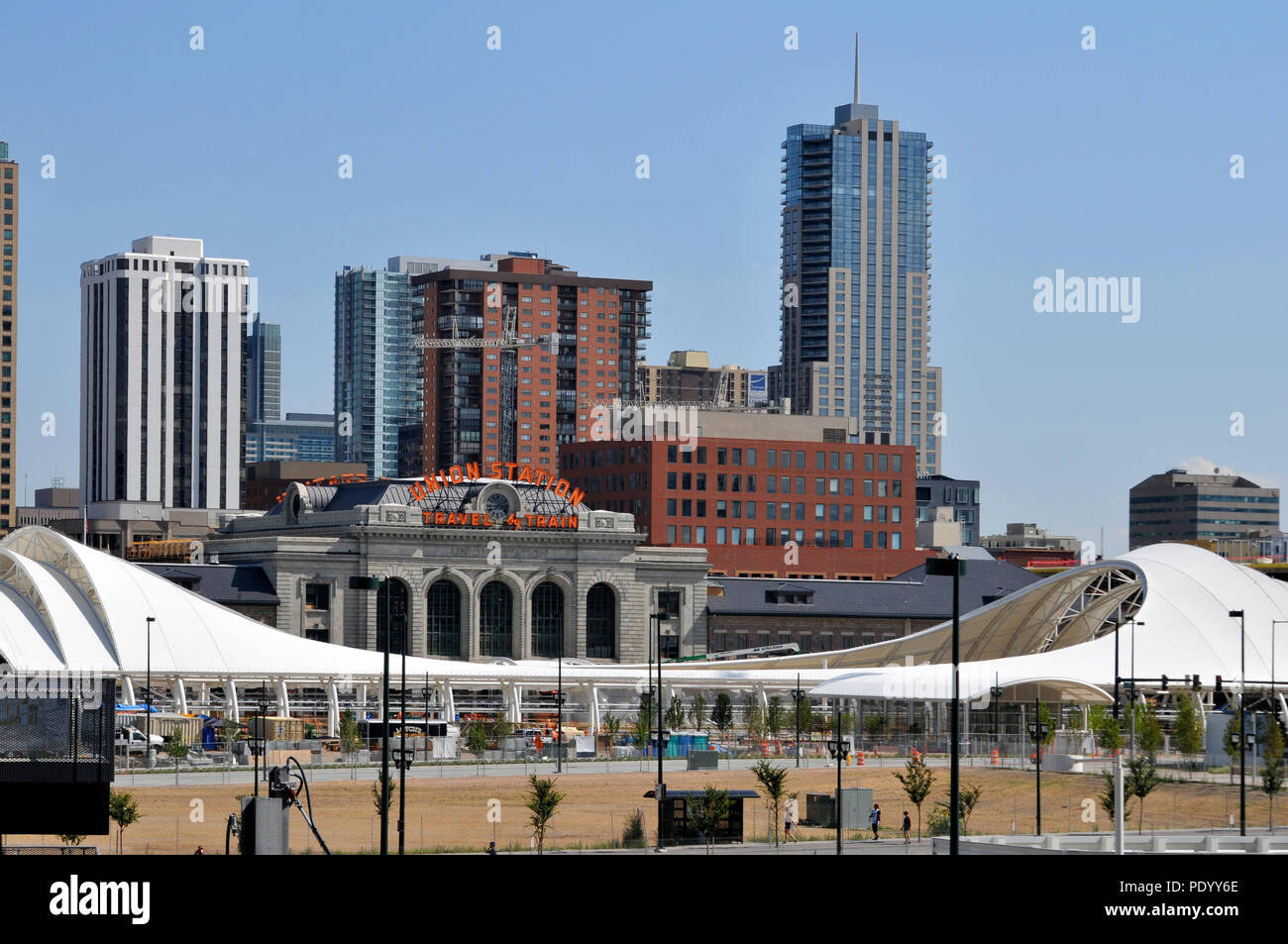 Multi modal transportation hi-res stock photography and images - Alamy