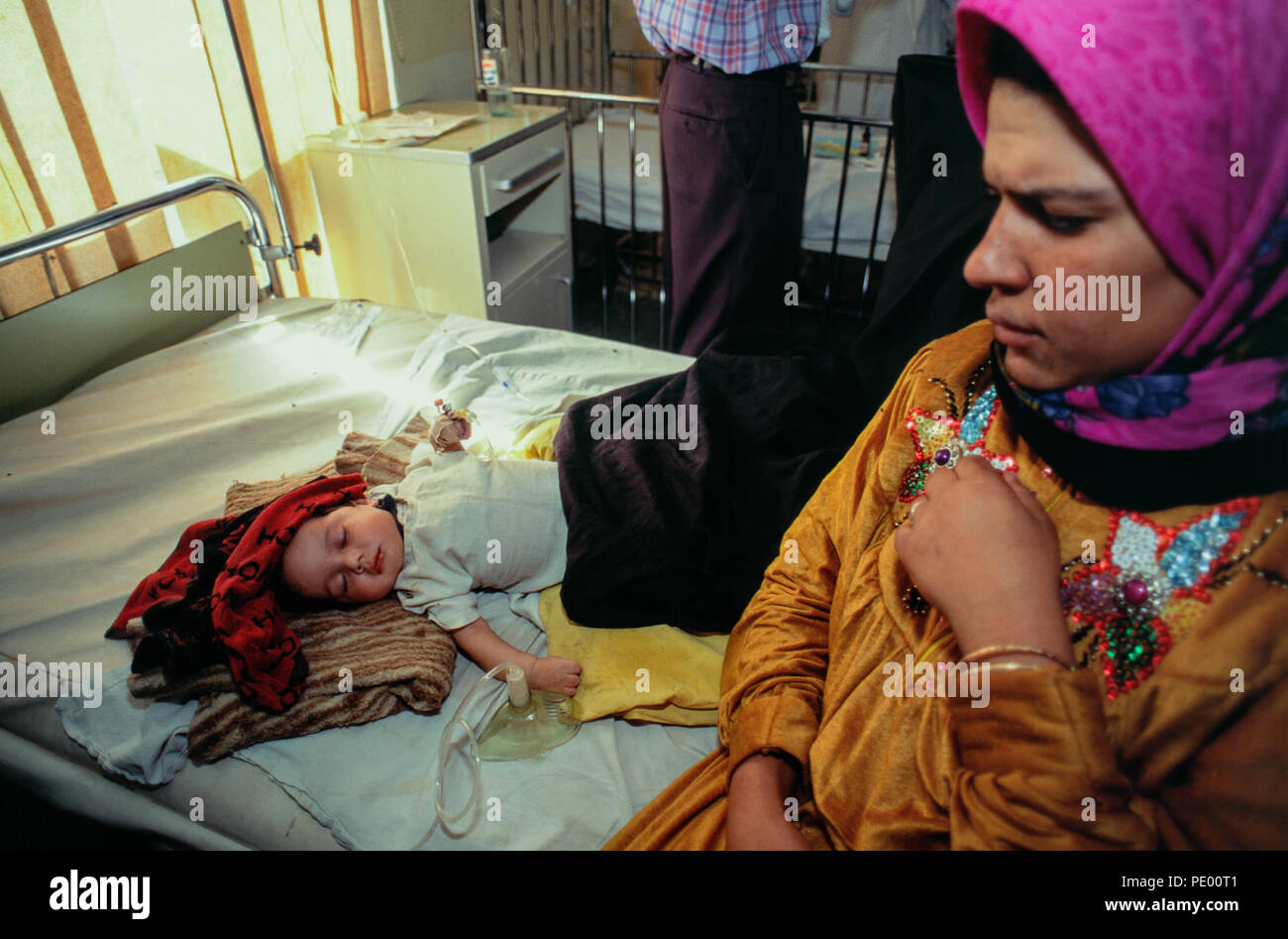 Iraq sanctions hospital hi-res stock photography and images - Alamy