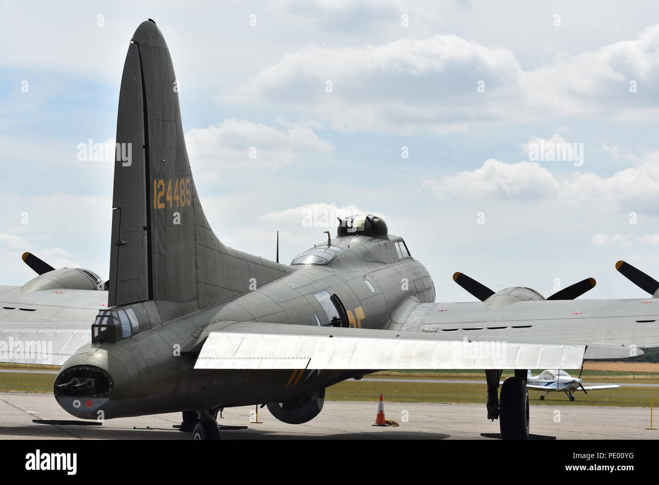 B17 Propeller High Resolution Stock Photography and Images - Alamy