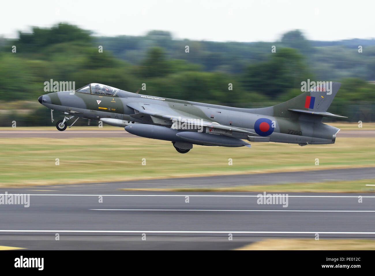 Hawker hunter mk58 hi-res stock photography and images - Alamy