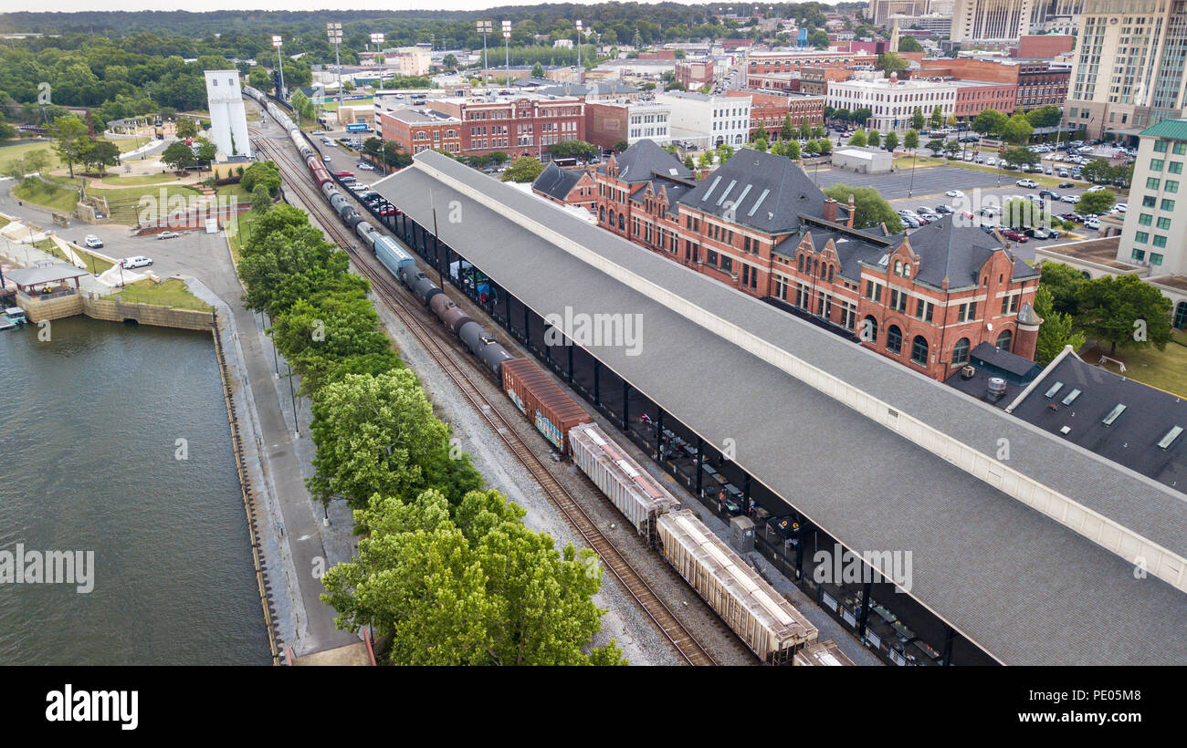 Union Station Train Shed, Montgomery, Alabama Stock Photo - Alamy