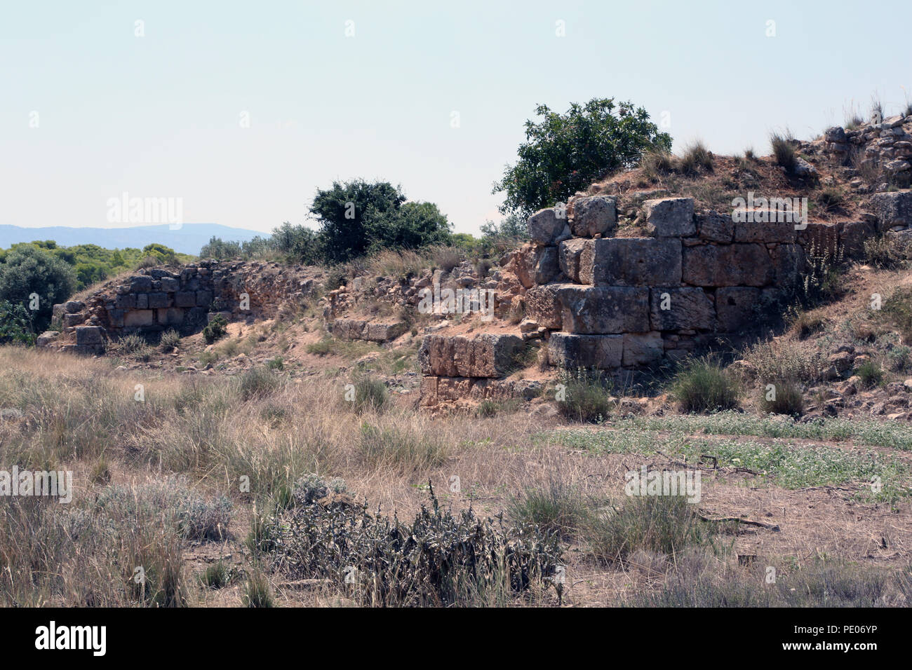 Greece, Corinth, Hexamilion wall Stock Photo - Alamy