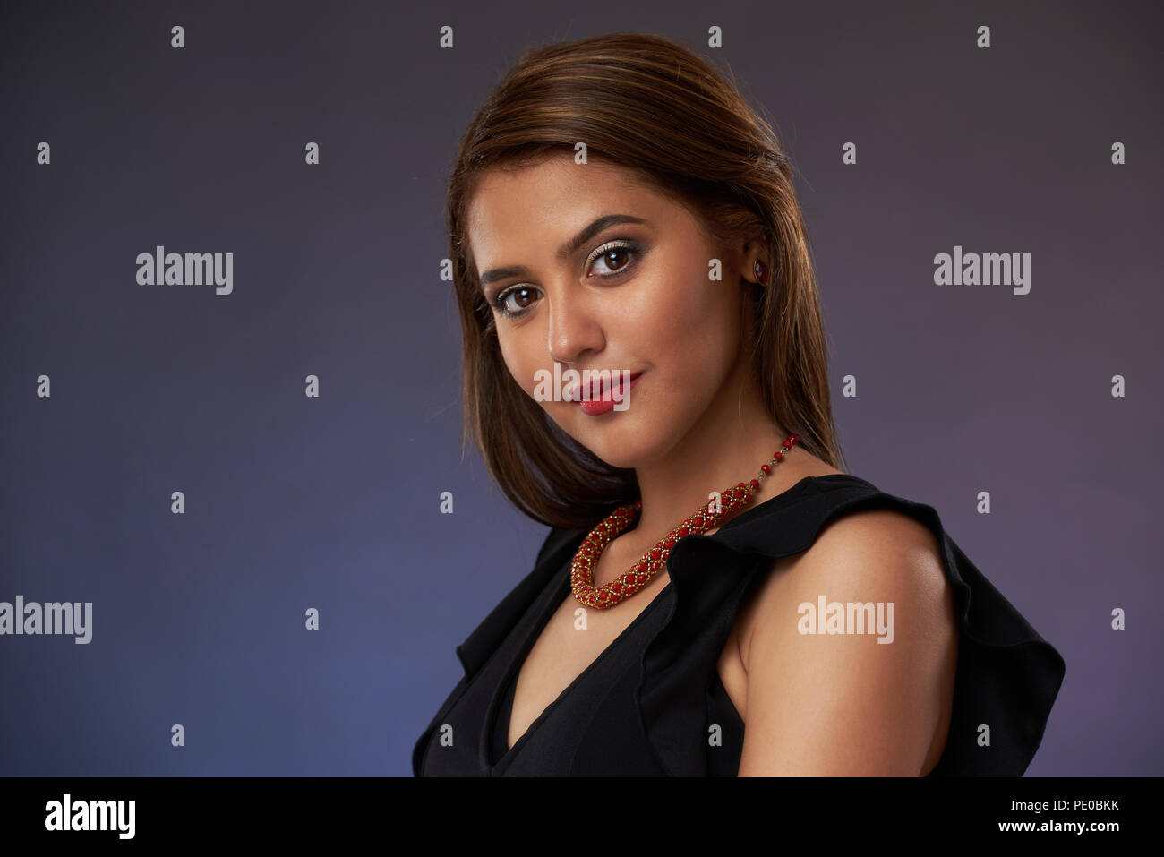 Pretty young latina woman close-up portrait Stock Photo - Alamy
