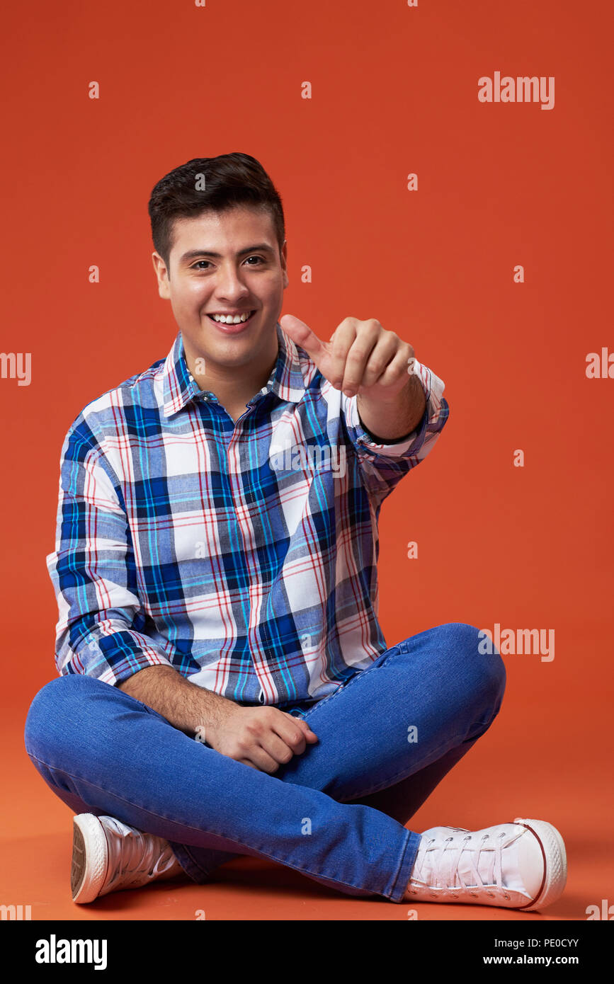 Man thumb up hi-res stock photography and images - Alamy