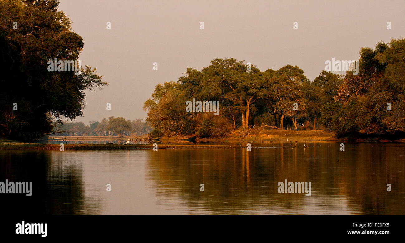 Pool, Mana Pools National Park. Zimbabwe Stock Photo - Alamy