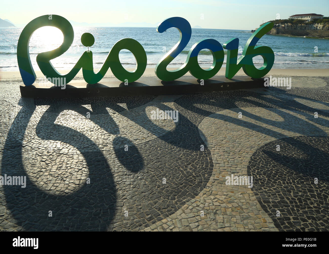 Rio 2016 sign at Copacabana Beach in Rio de Janeiro Stock Photo - Alamy