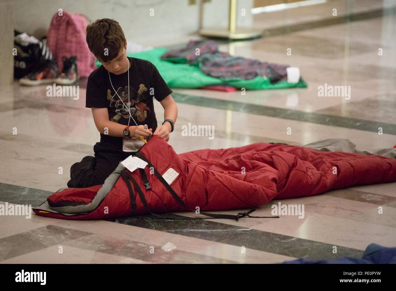 Astronaut george zamka hi-res stock photography and images - Alamy