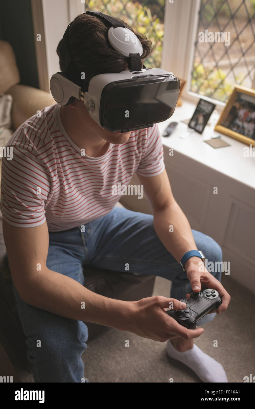 Real life video game hi-res stock photography and images - Alamy