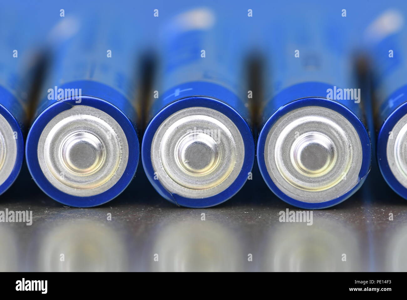 Battery size hi-res stock photography and images - Alamy