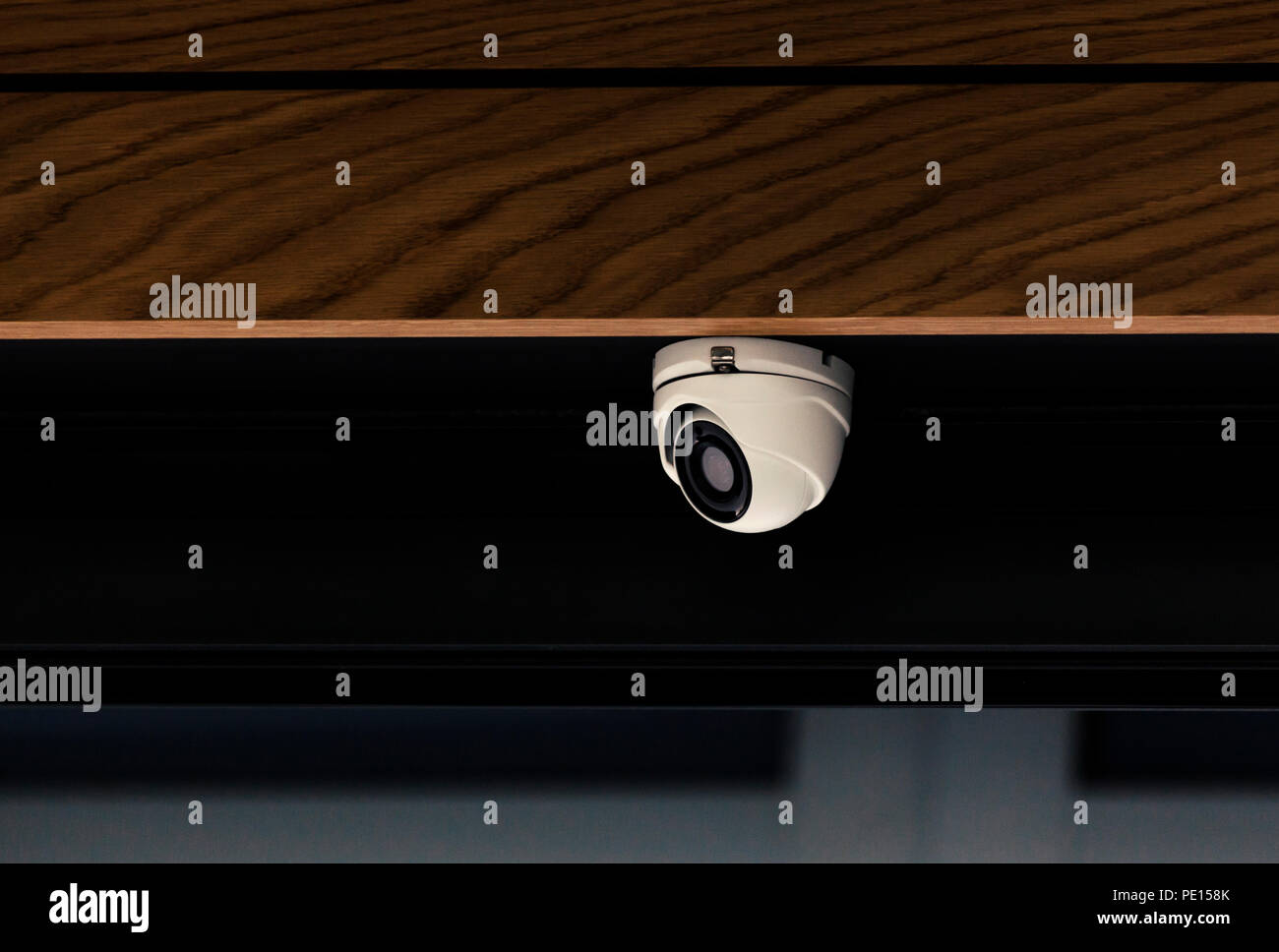 Wooden tv camera hi-res stock photography and images - Alamy