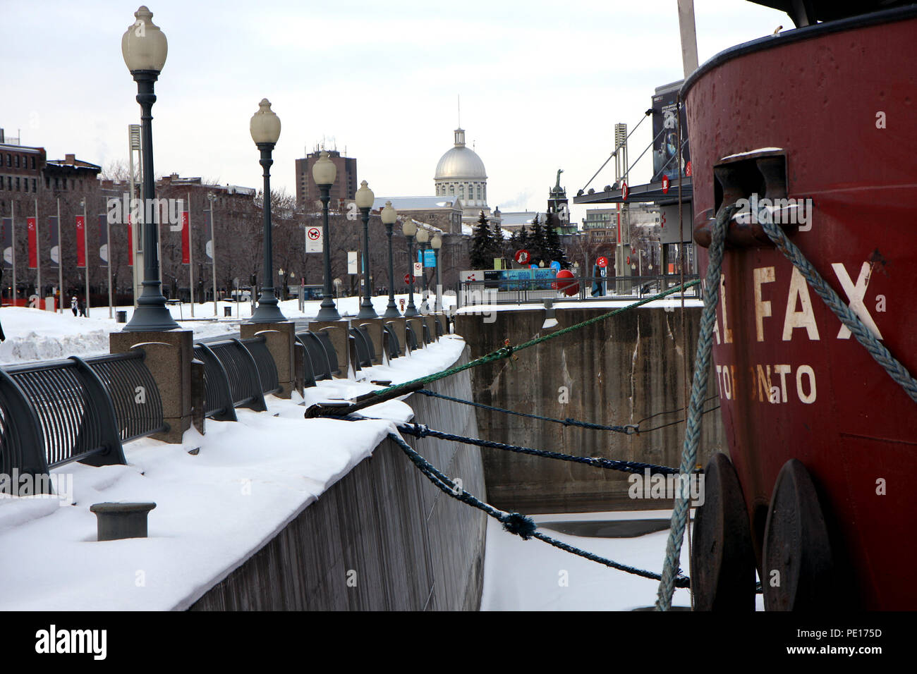 Frozen cargo hi-res stock photography and images - Alamy