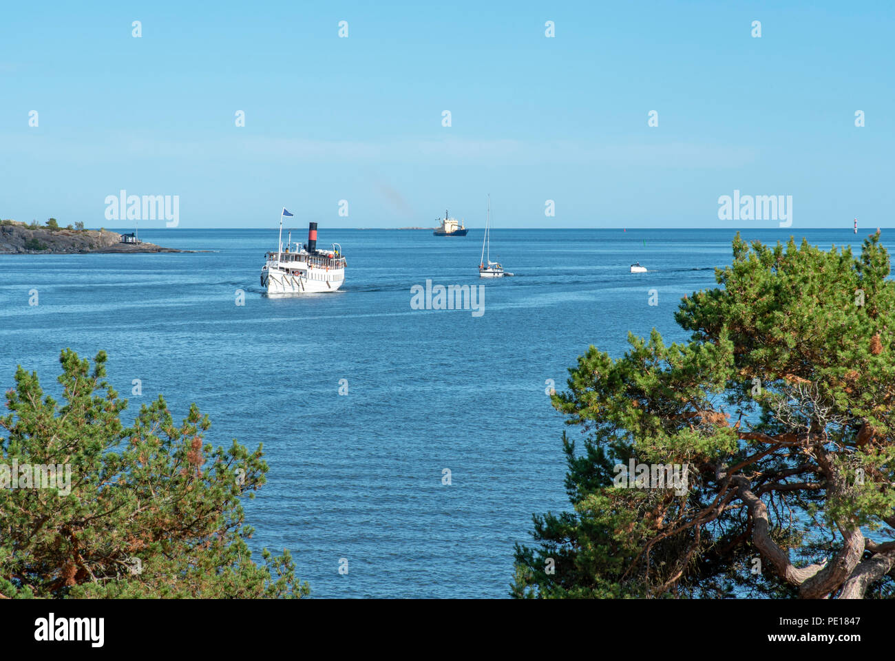 Sandhamn sandhamn island sweden hi-res stock photography and images - Alamy