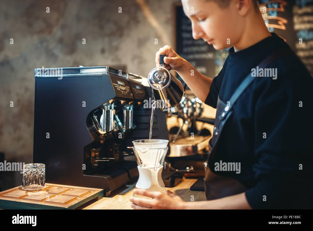 Occupat hi-res stock photography and images - Alamy