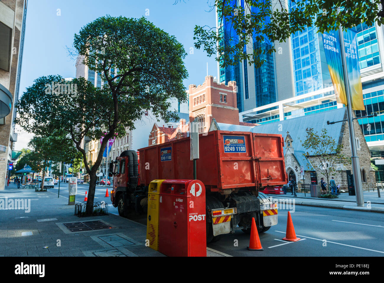 Australia post truck hi-res stock photography and images - Alamy
