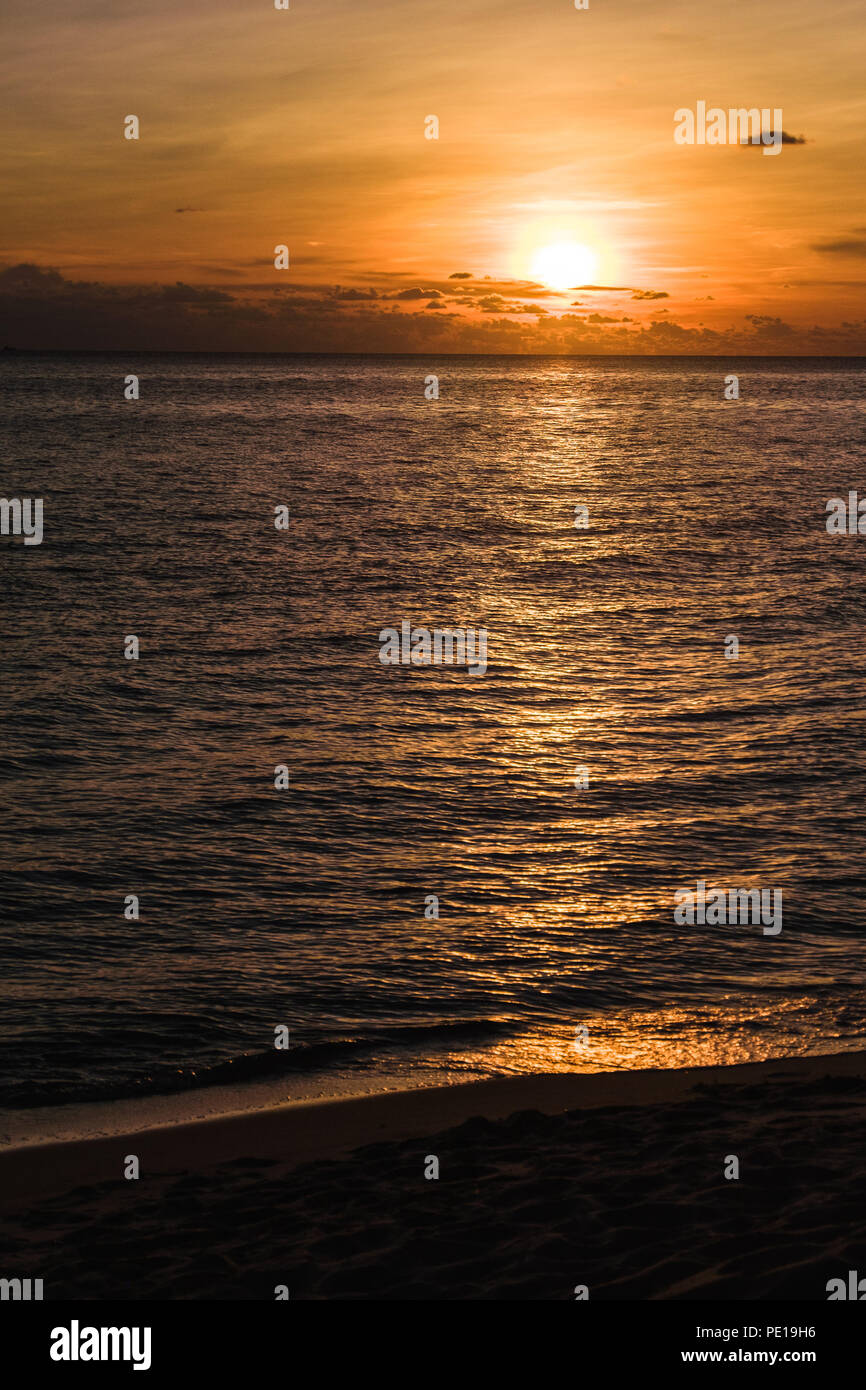 Sunset over Sunset Bay, Koh Rong Sanloem, Cambodia Stock Photo - Alamy