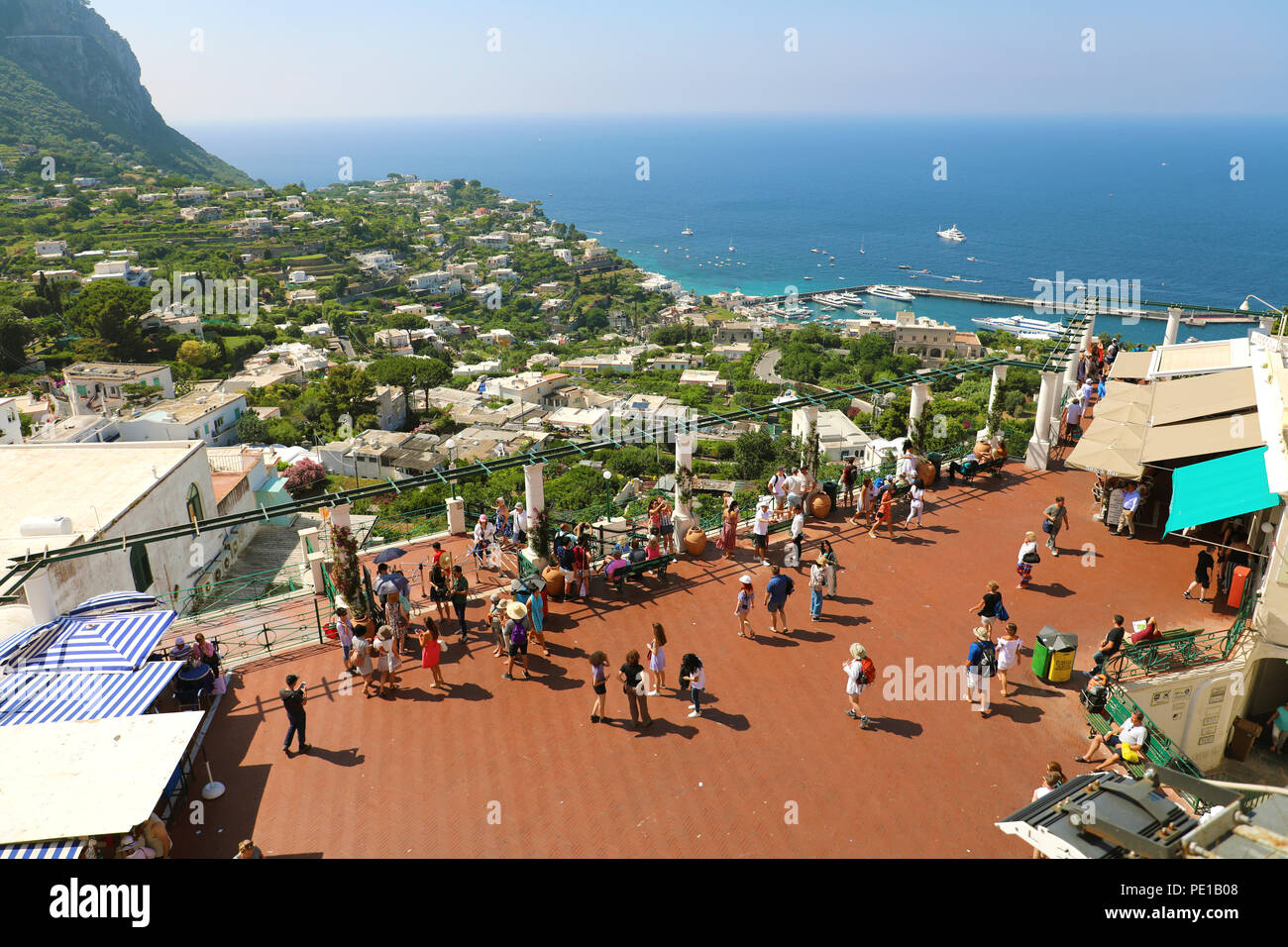 Aerial pictures of coast hi-res stock photography and images - Alamy